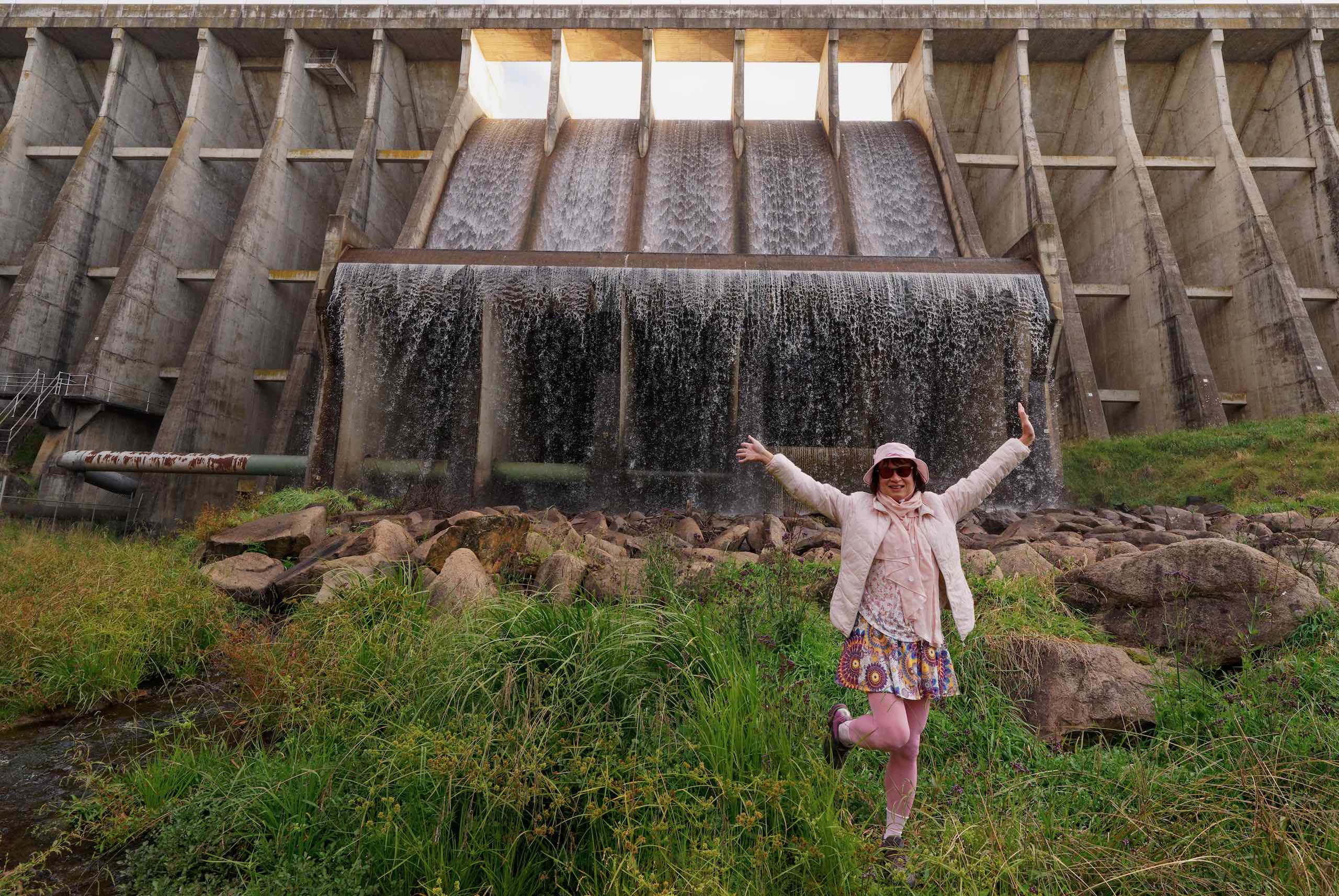 Chris Tham | Easter Girls Road trip - Oberon Dam